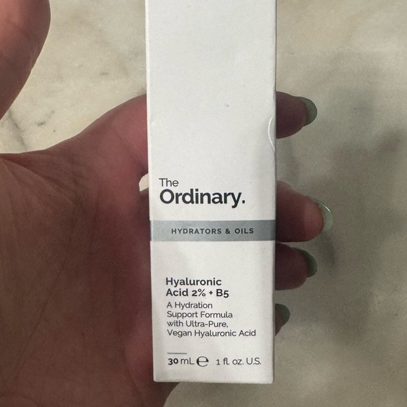 The Ordinary | Skincare | The Ordinary White Hyaluronic Acid 2 B5 Serum ...